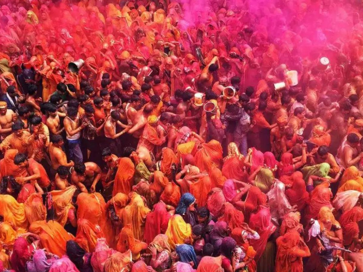 Be sure to visit 'these' places in Mathura during Holi holidays|Holi ...