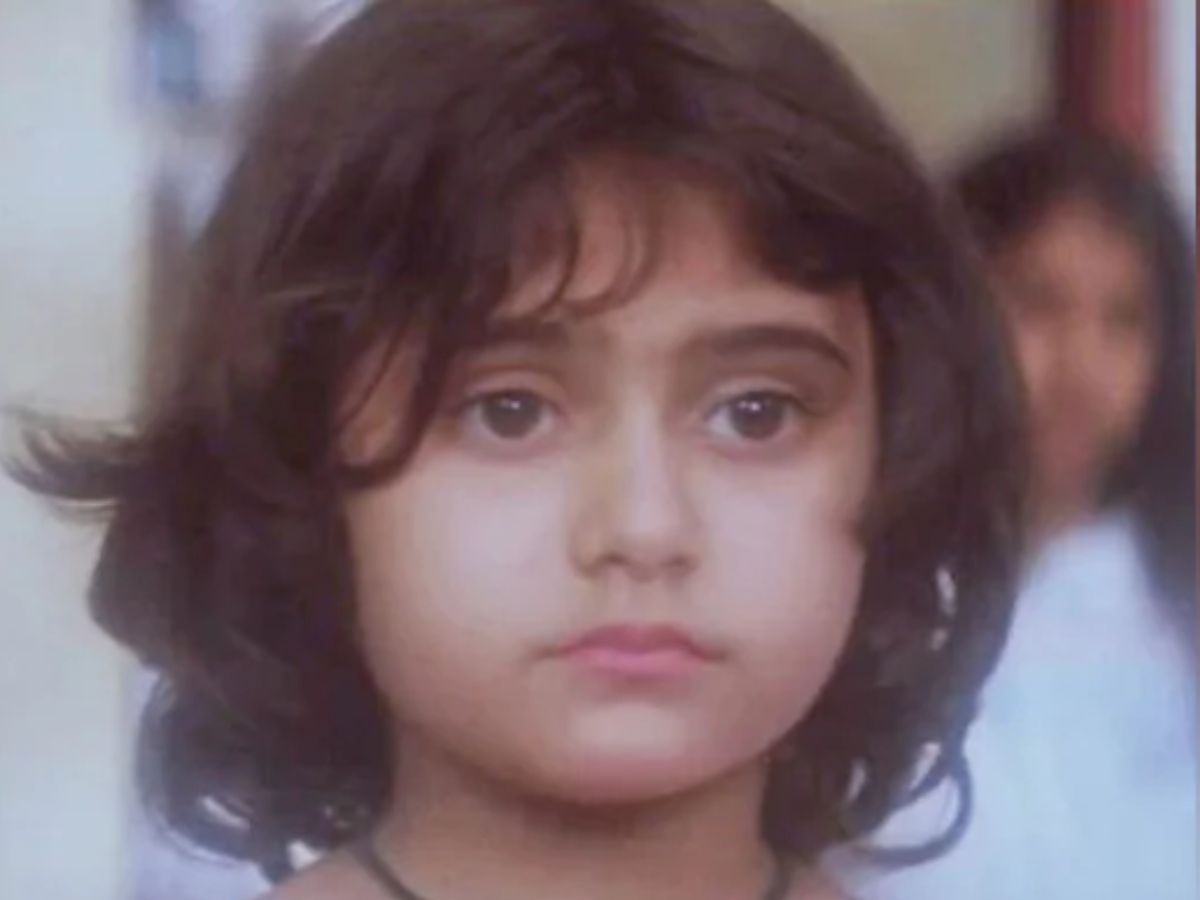 Mr India चित्रपटात झळकलेली 'ती चिमुरडी आता काय करते? चित्रपटसृष्टीपासून लांब करते 'हे' काम ...