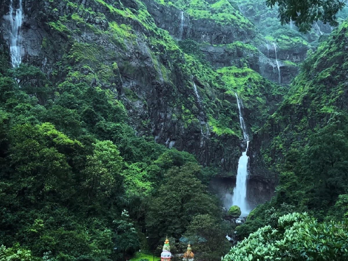 महाराष्ट्रातील एकमेव धबधबा जो वर्षाचे 12 महिने कोसळतो; कोकणातील सर्वात ...