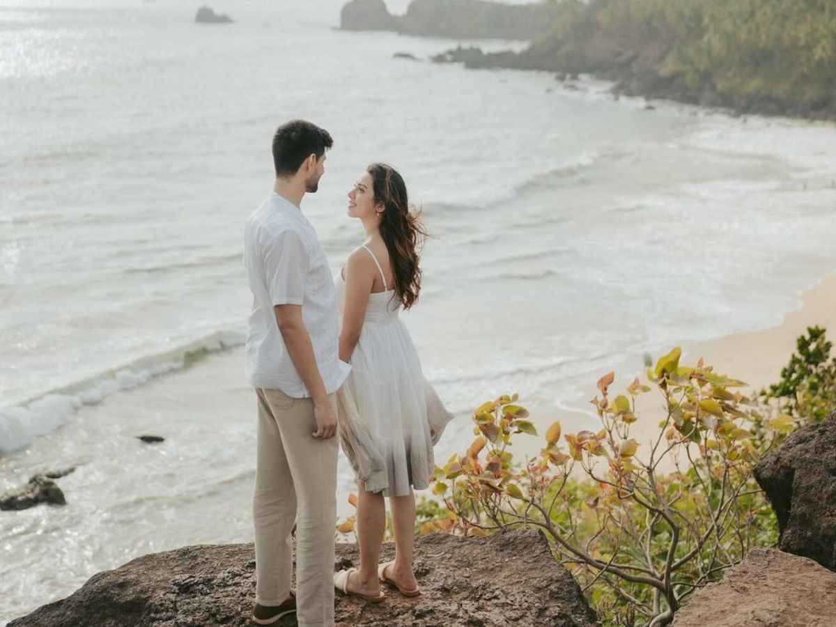 सागर किनारे, दिल यें पुकारे...तारक मेहता फेम 'या' अभिनेत्रीने दिली ...