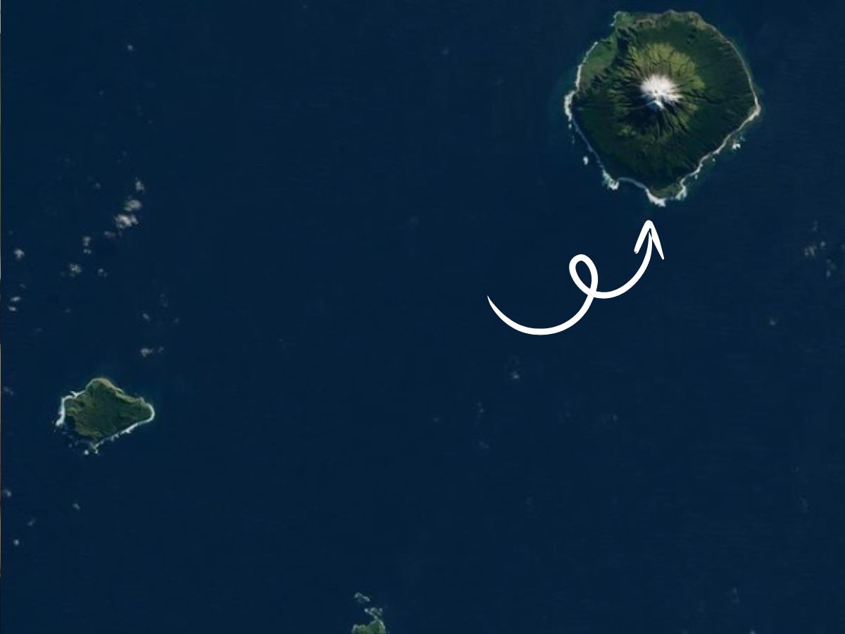 NASA ची नजर रोखणाऱ्या 'या' सिक्रेट बेटावरून काम करायला आवडेल? | nasa ...