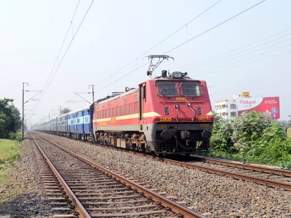 स्वतंत्र भारतातील हा रेल्वेमार्ग आजही ब्रिटीशांचा 'गुलाम'? भरावा लागत ...