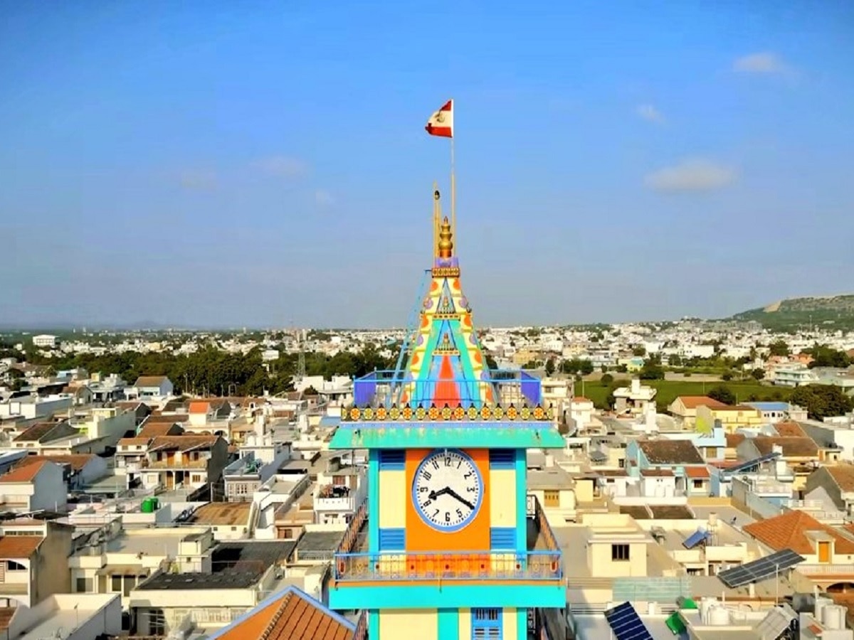 17 बँका असलेले भारतातील एकमेव गाव; जगभरातील मोठ्या बँकाना इथं का सुरु ...