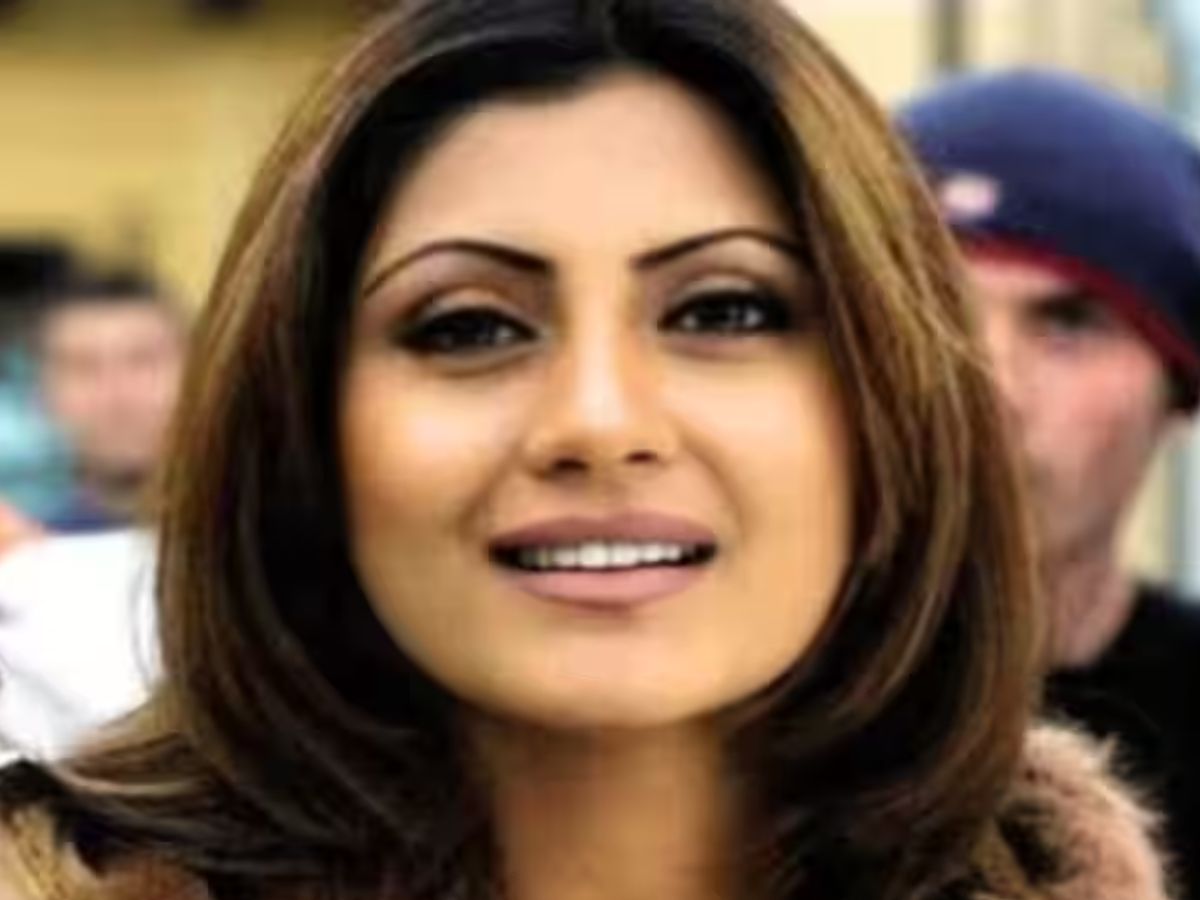 लग्झरी कार कंपनीवर संतापली अभिनेत्री! 50 कोटींचा खटला दाखल करत म्हणाली 'माझा मानसिक छळ ...