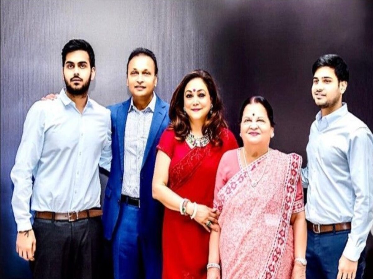 अनिल अंबानींच्या घरी दसऱ्यापूर्वीच दिवाळी! बँकेत जमा होणार 7800000000 ...