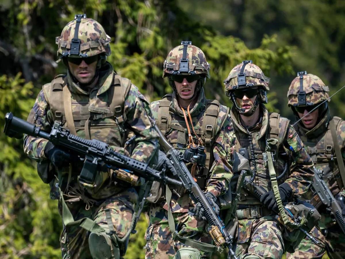 जगातील असा एक देश जिथे युद्धात एकही सैनिक शहीद नाही झाला | One such ...