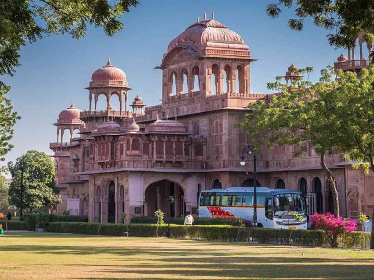 ही बंदूक चालवणारी 'राजकन्या' आहे 15000 कोटींची मालकीण, देशासाठी जिंकले ...