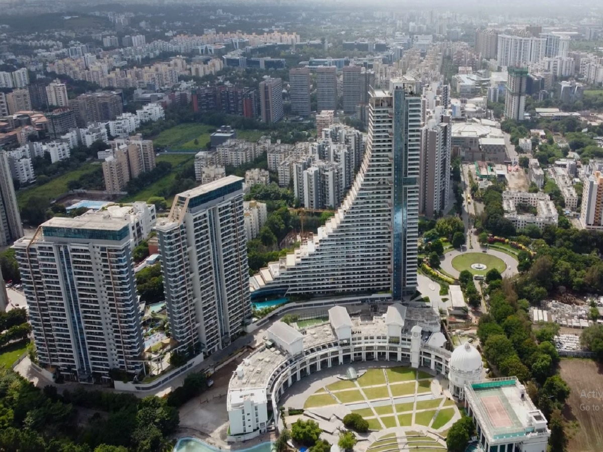 पुण्यातील 5 उंच इमारती; 45 मजल्यांचे टॉवर मुंबईला देतात टक्कर | Pune City Pune City Tall ...
