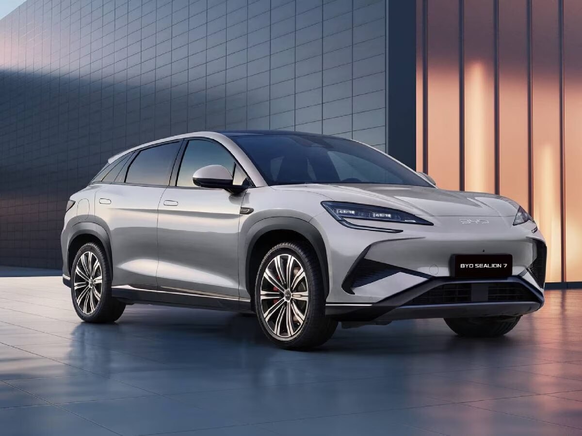 BYD Sealion 7 China Car Company in India : फक्त एकदा चार्ज करा आणि ...
