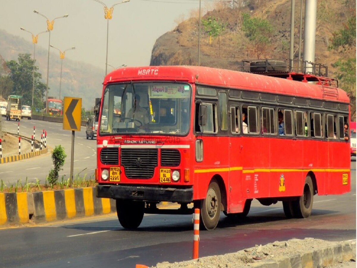 ST Bus : ST ड्रायव्हरवर हल्ला, महाराष्ट्र सरकारचा मोठा निर्णय; कर्नाटक राज्यात जाणाऱ्या ST बस ...
