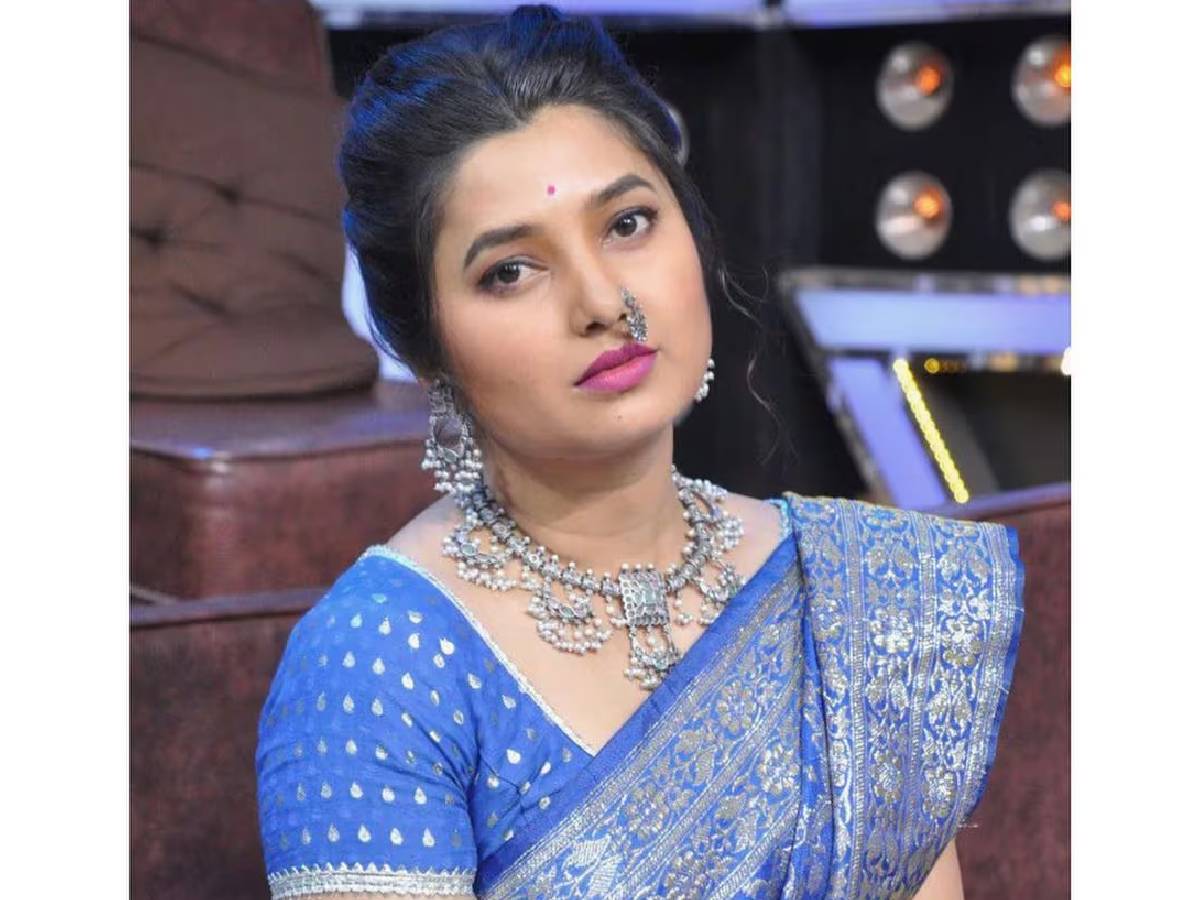Prajakta Mali revealed the secret of her beauty | प्राजक्ता माळीने ...