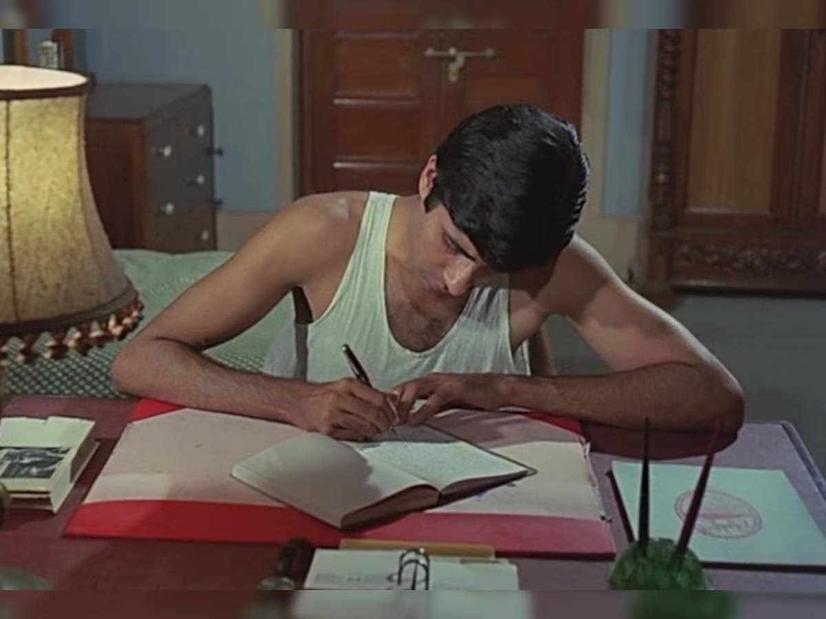 1971 Amitabh Bachchan Biggest Blockbuster Anand Budget 1 Crore Earned 81 Crore | 1 कोटी बजेट अन् ...