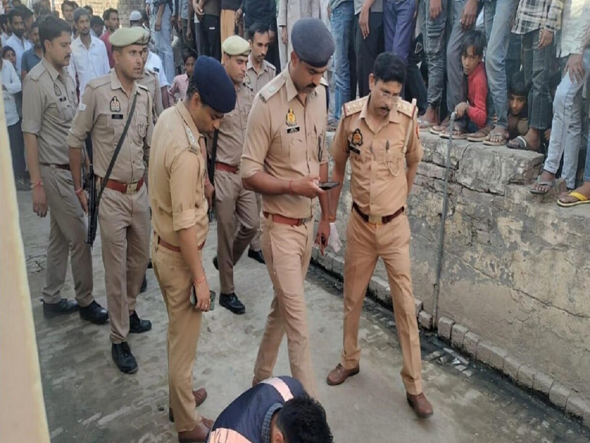 UP Crime In Uttar Pradesh BJP leader Yogesh Rawal killed 3 children shot his wife | पुण्यासारखी ...