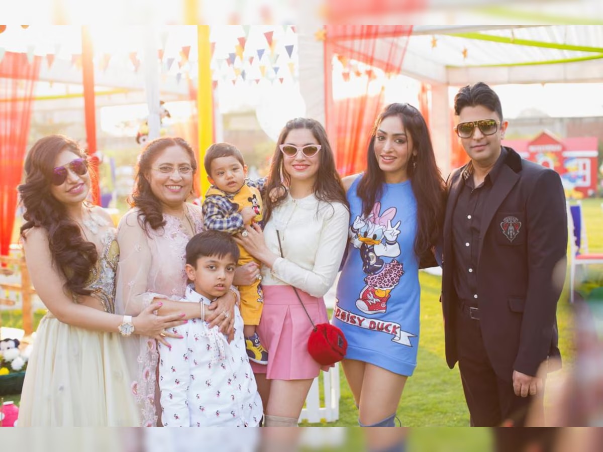 This Richest Family in Bollywood Net Worth Rs 10000 Crore Sold Fruits Juices on Street ...