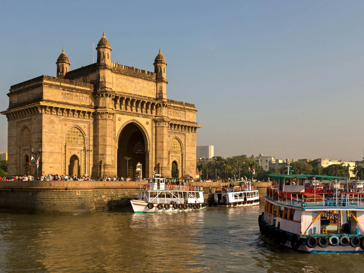 Seaside wall near Gateway Of India not to be broken for passenger jetty ...