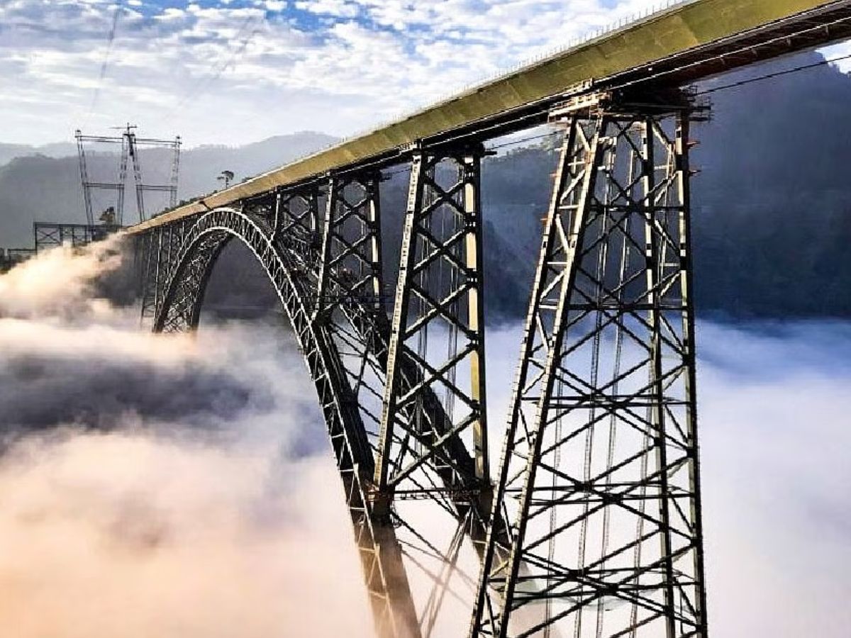 Worlds Highest Railway Arch Connecting Kashmir to India connection ...