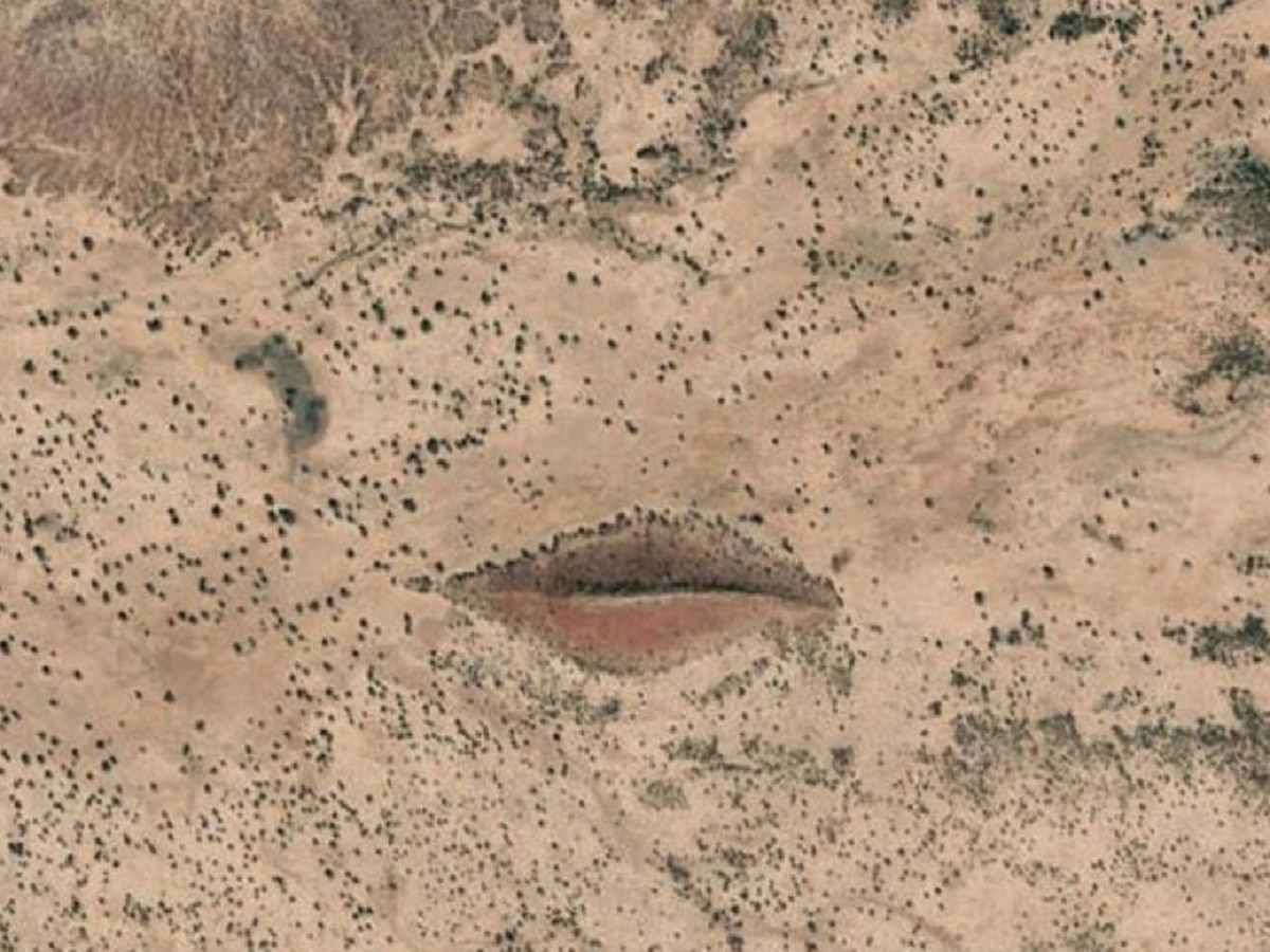 Landlocked Lips On Earth A mysterious figure spotted from space on the ...