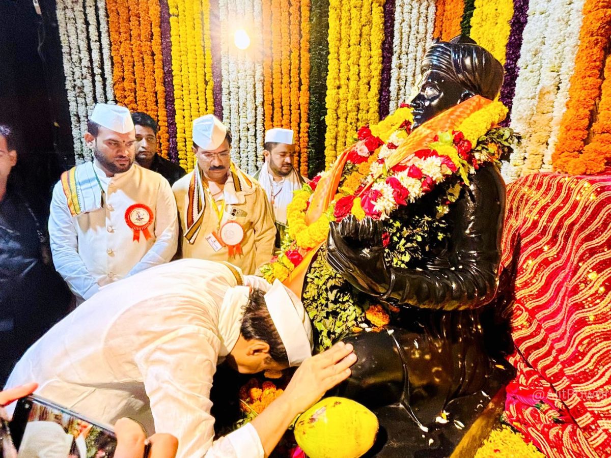 Ashadhi Wari 2025 Sant Tukaram Maharaj Palkhi Ceremony Latest Photos ...