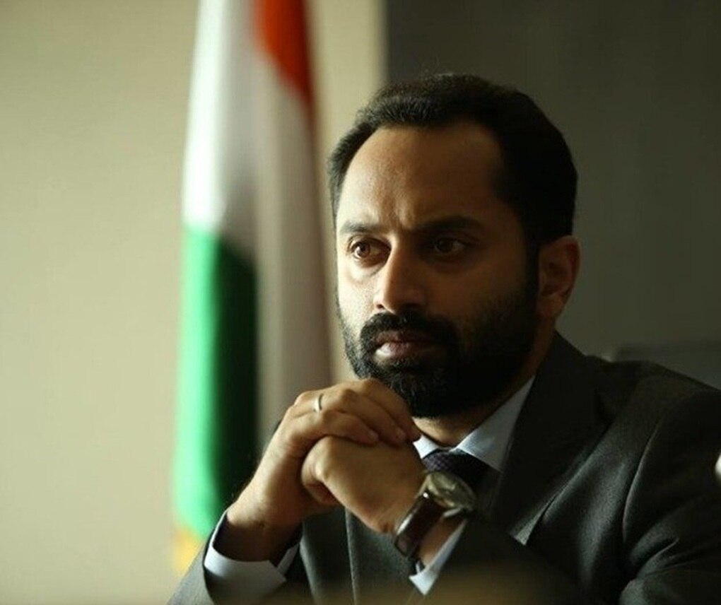 South indian actor fahad fazil viral phone price features Vertu Ascent ...