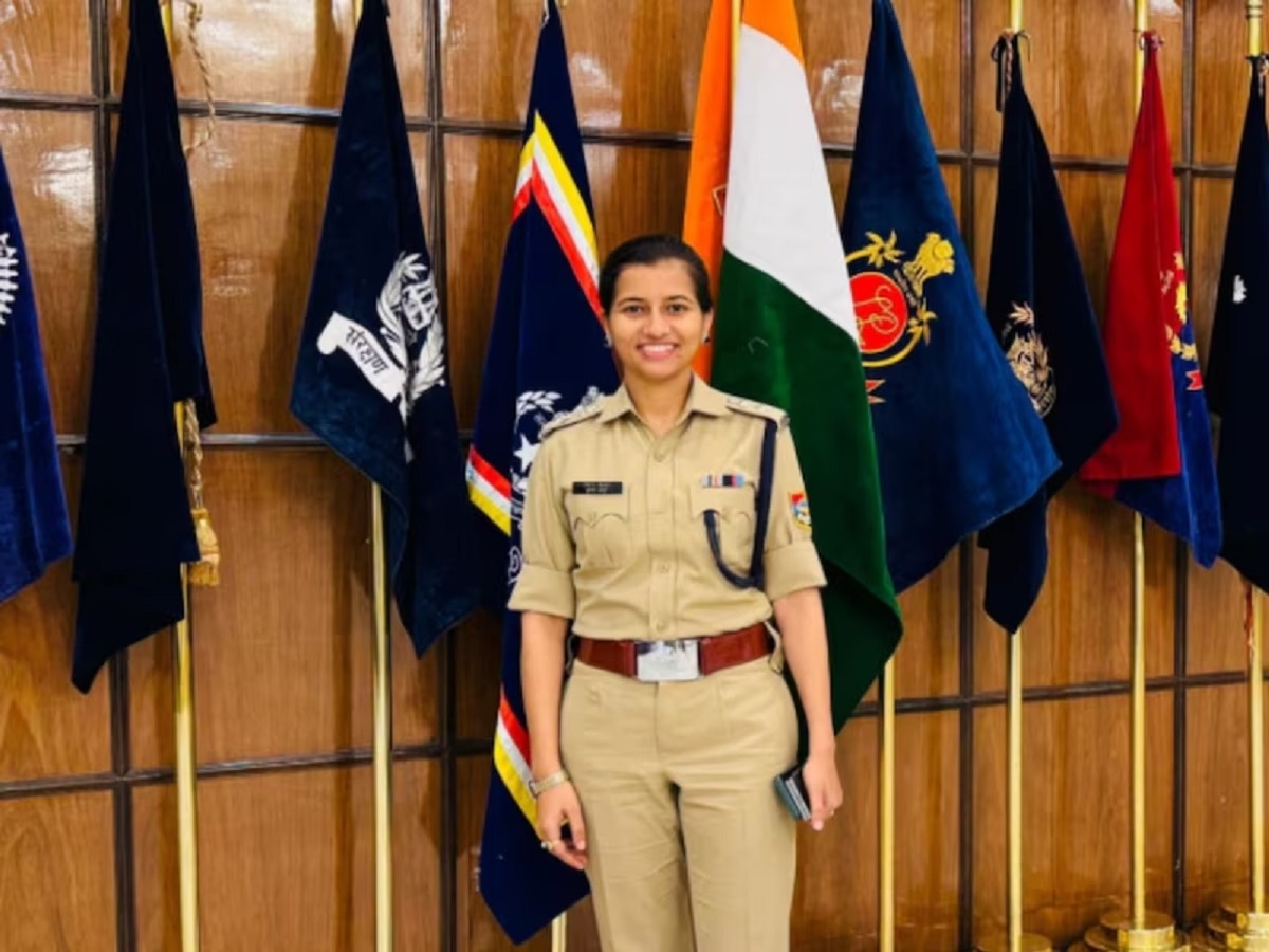 Success Story of IPS Officer Tripti Bhatt topper in UPSC rejected government jobs | Success ...