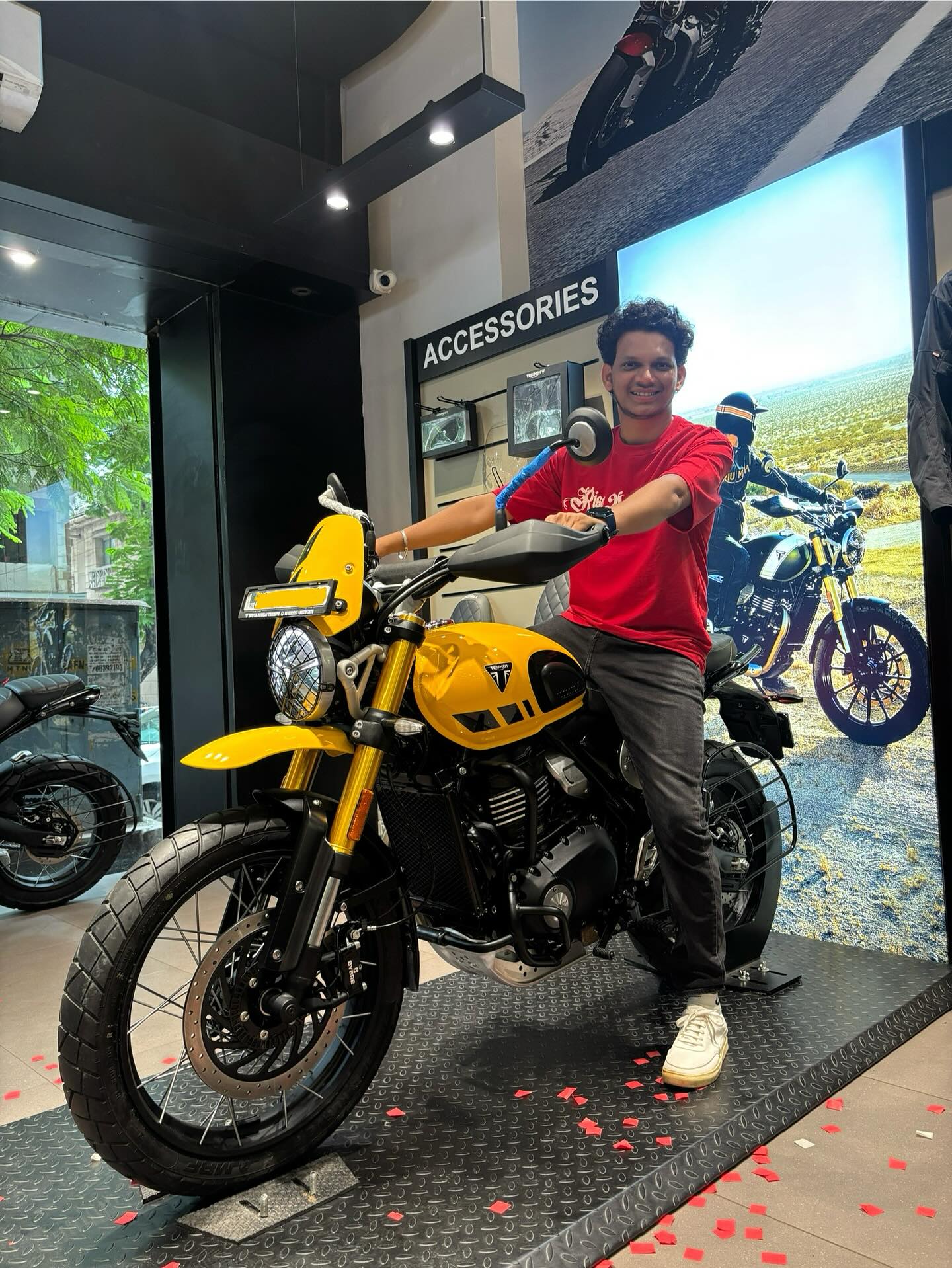 Hasyajatra Fame Nikhil Bane Facebook Post Buys dream bike | 'माझ्या ...