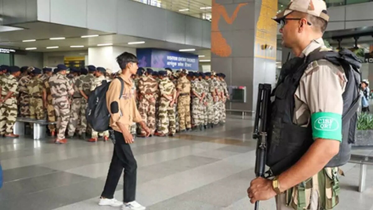 Mumbai crime news airport police Seizes rupees 21 Crore Cocaine Hidden ...