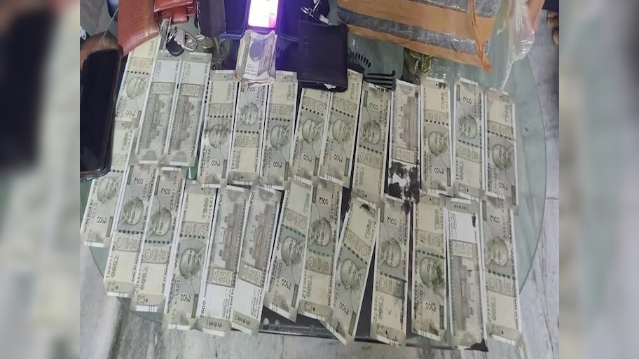 Sangli police seize fake currency and other valuables Marathi News ...