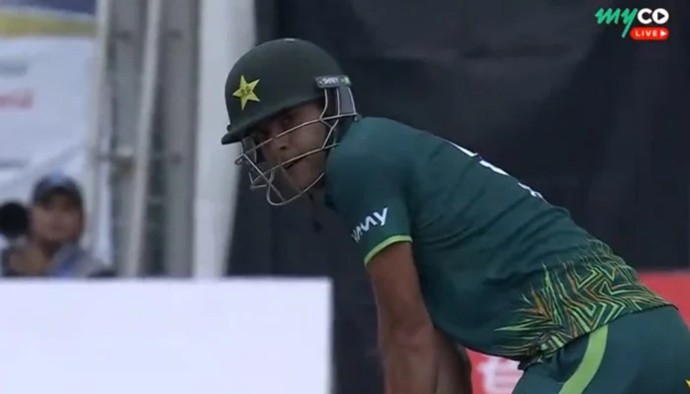 Pakistan Star Abbas Afridi Smashes six sixes in a Hong Kong Sixes match ...