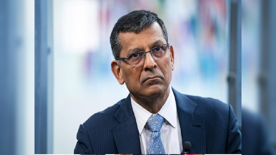 RBI Ex Governor Raghuram Rajan on india chian US Marathi News|भारताला ...