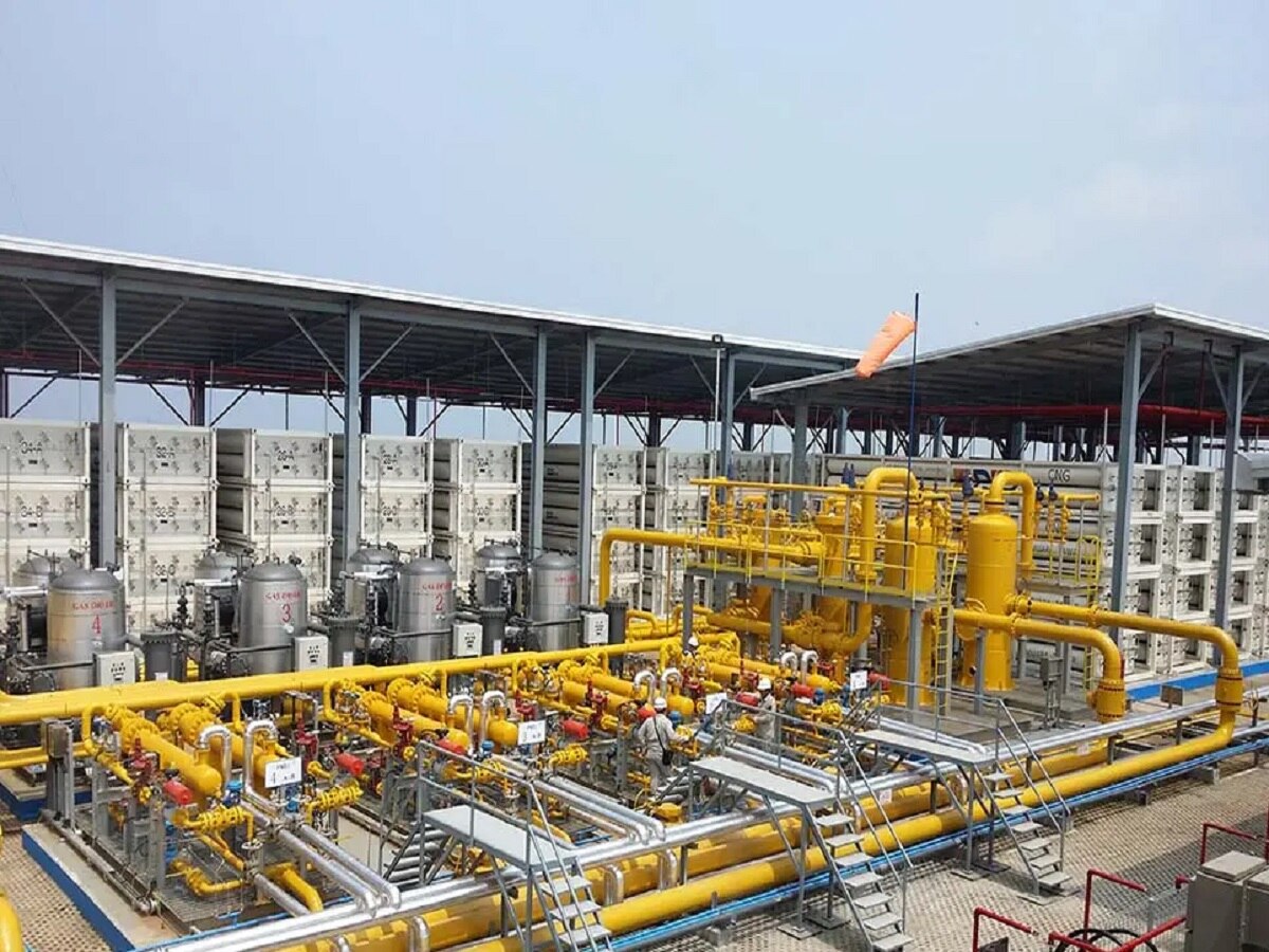 Process of making CNG gas How is CNG gas made How do you get it to the ...