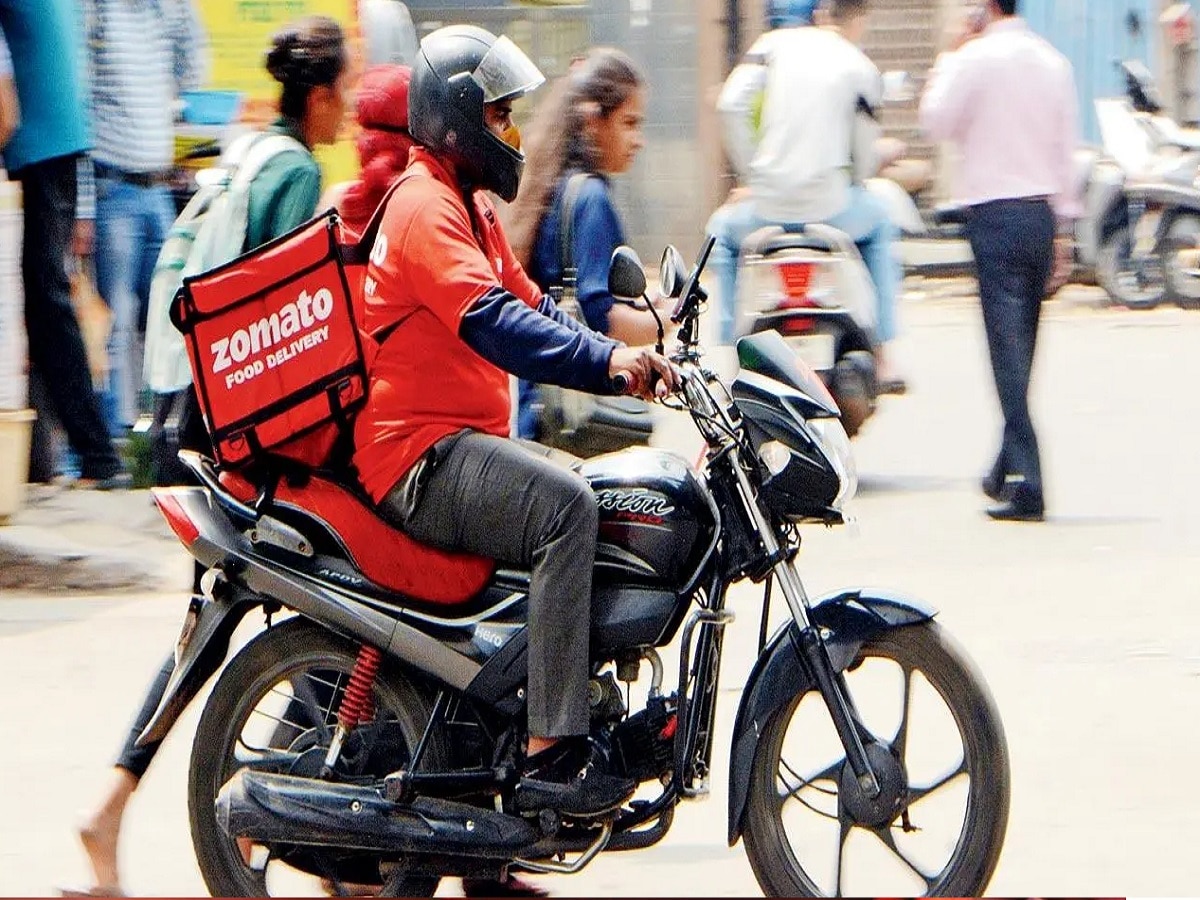 Zomato delivery boys earn more than office employees CEO revealed the ...