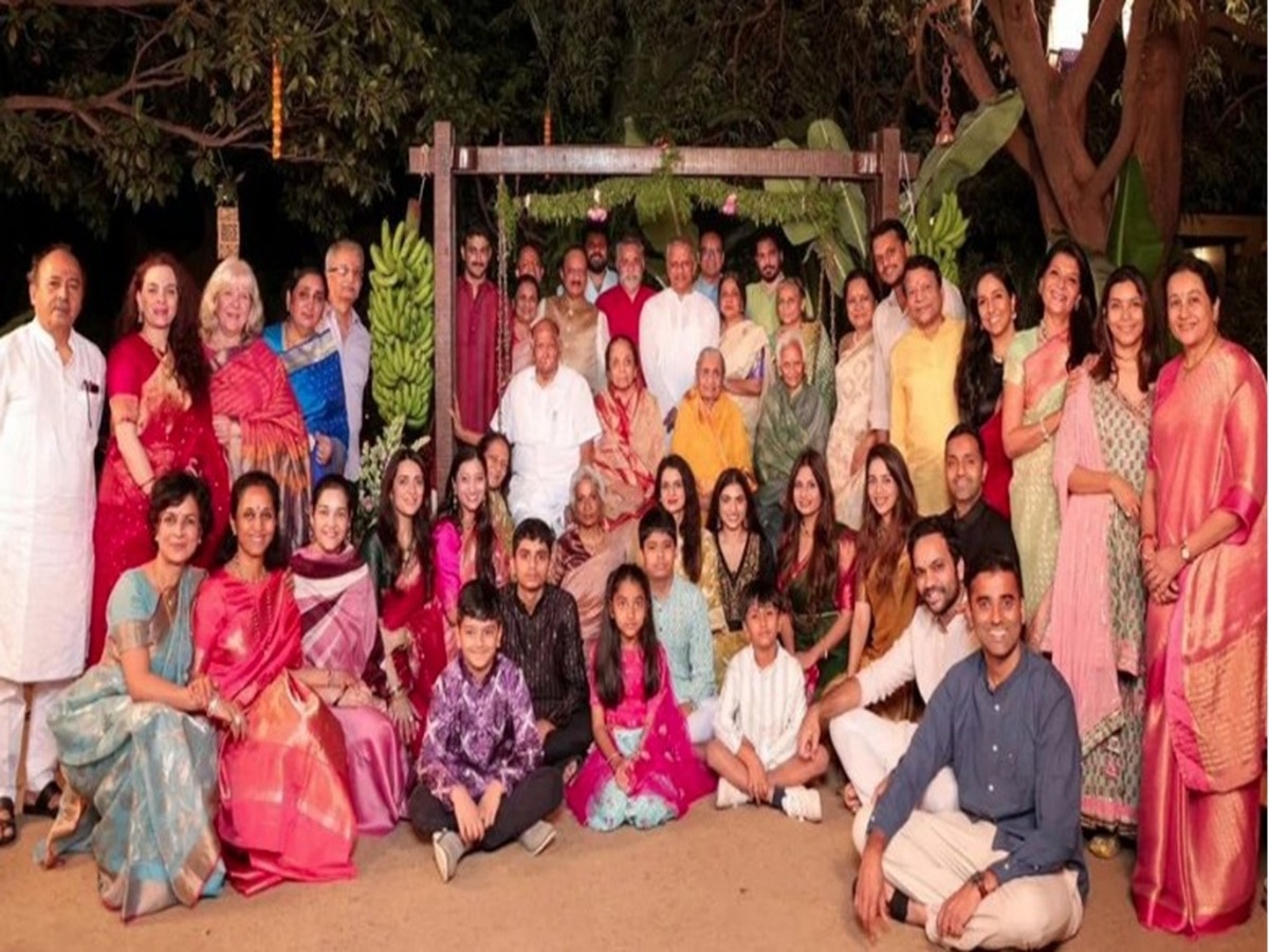 Ajit Pawar Family Tree: पवार कुटुंबाचा वटवृक्ष, पद्मविभूषण शरद ...
