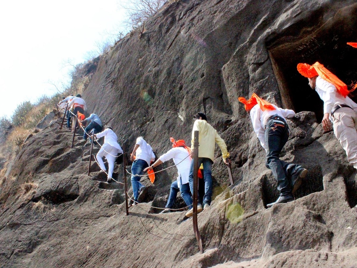 Pune Shivneri name history birthplace of Chhatrapati Shivaji Maharaj ...